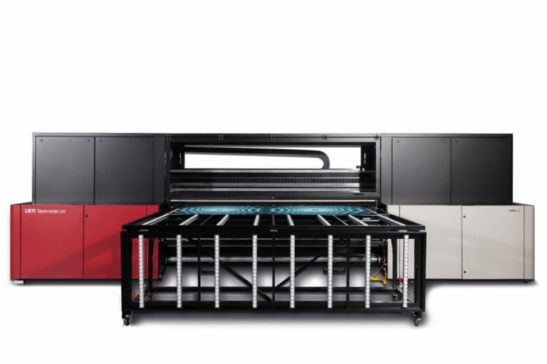 Agfa Jeti Tauro H3300 LED range - Hybrid large-format UV inkjet printers