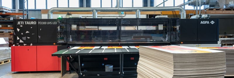 New Agfa Tauro inkjet printer sees demise of screen process at CP Arts ...