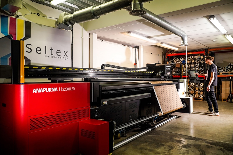 Wallcoverings specialist takes delivery of Anapurna engine – Printing