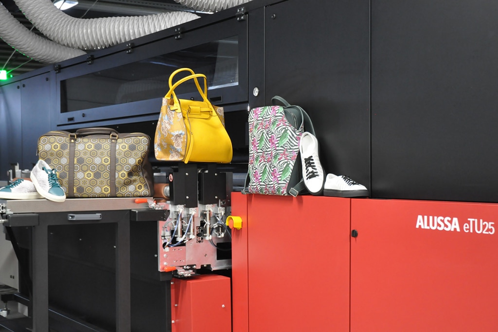Industrial Printing - Agfa inkjet inks & fluids for print & manufacturing