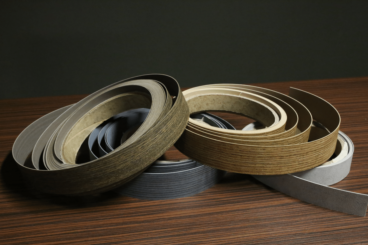 Printing furniture edge bands with UV inkjet - Agfa Products & Services