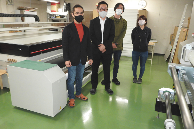 Agfa large format UV printers - Flatbed, roll-to-roll & hybrid inkjet ...